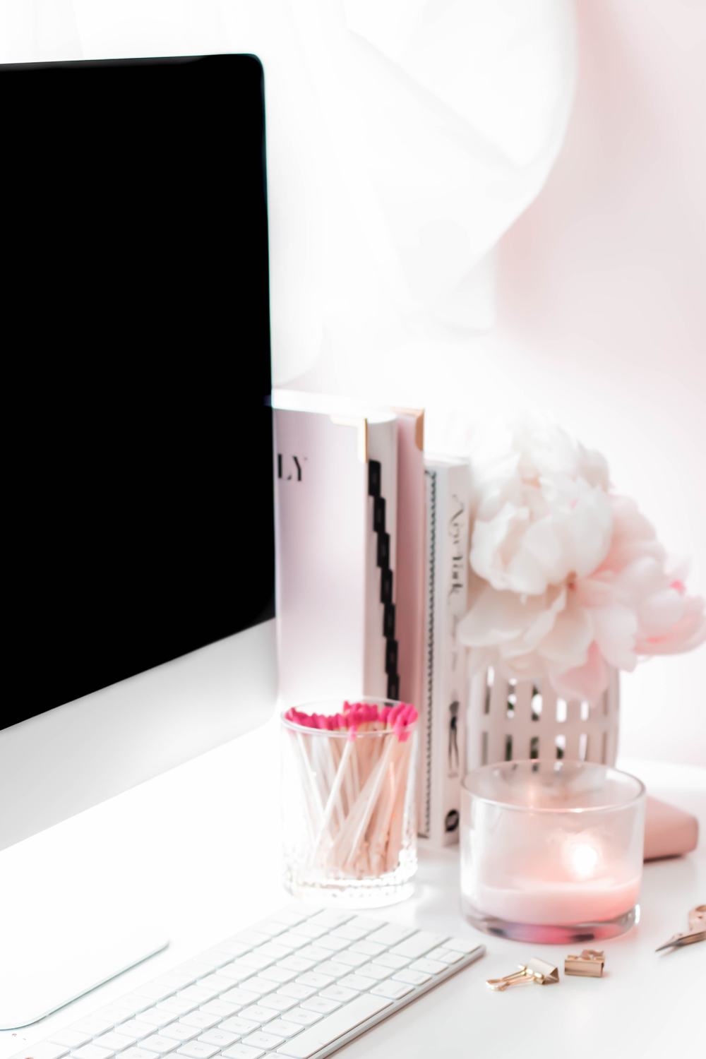 Why Choose Photoshop Elements as Your Graphic Design Software - Sarah Titus