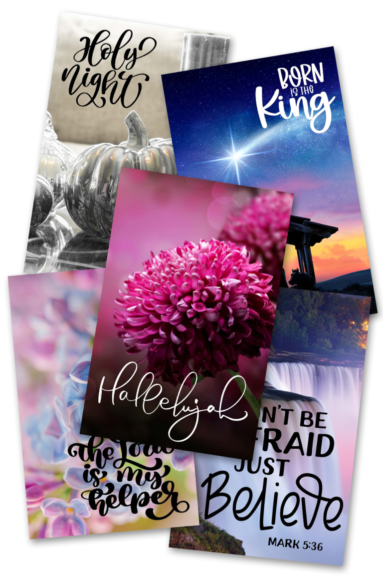 Free Church Bulletins {2-Year Supply} - Sarah Titus